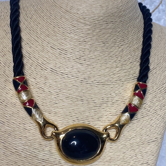 Monet | Jewelry | Signed Monet Enamel Adjustable Necklace | Poshmark